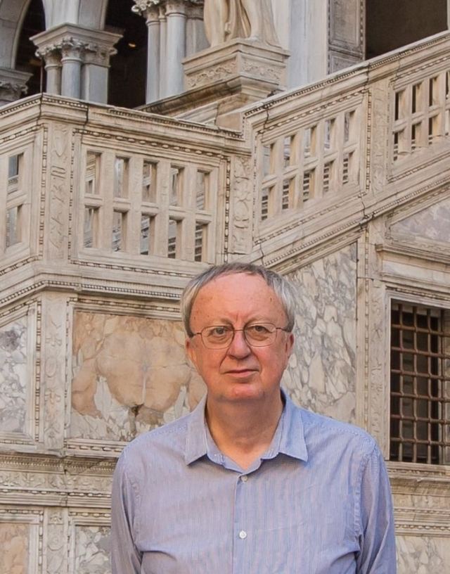 About Me – David Hewson